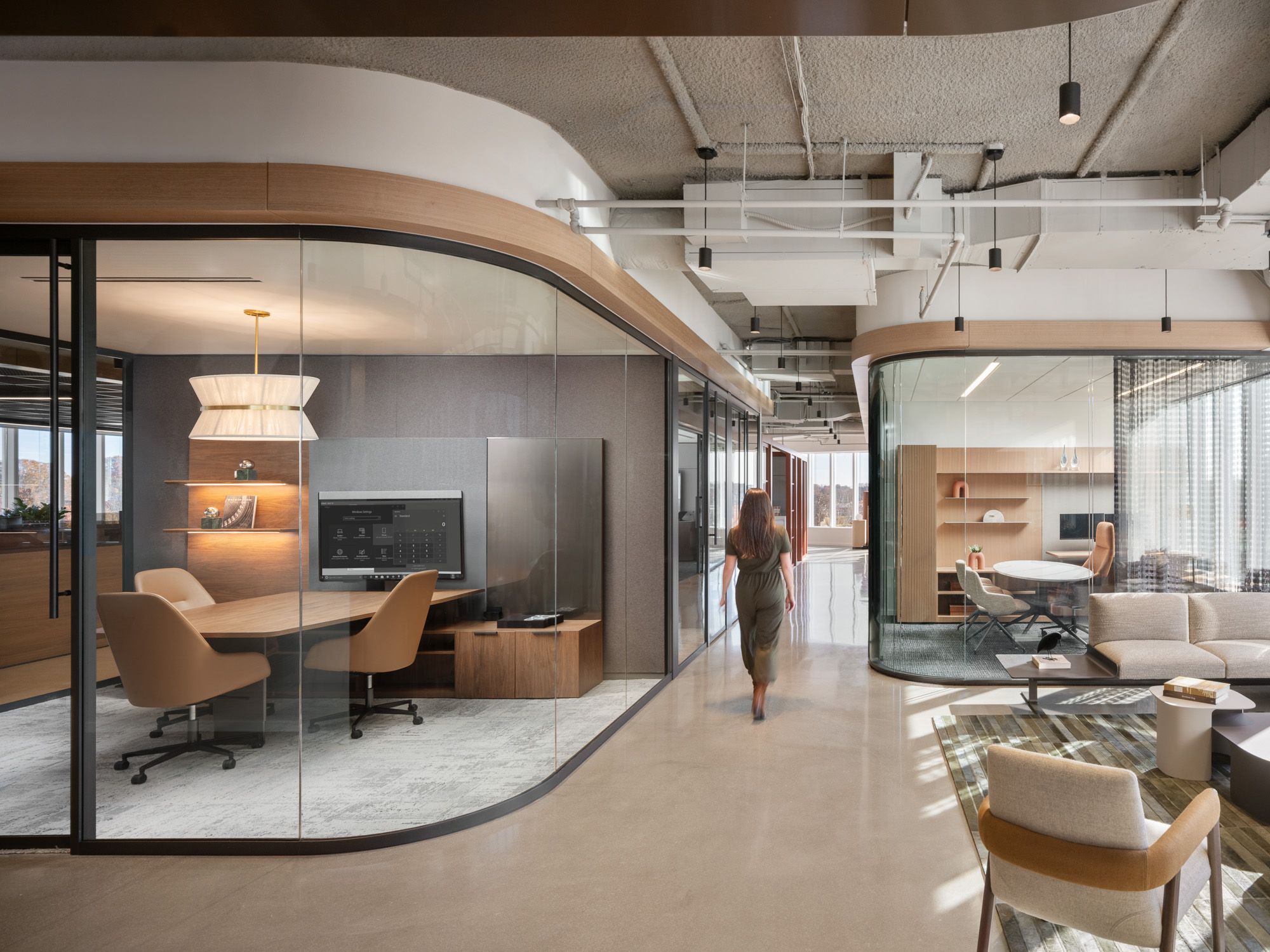 Officeworks Offices - McLean | Office Snapshots