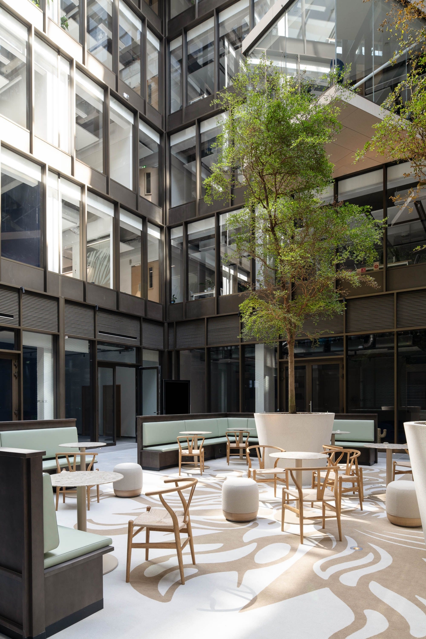 Publicis Groupe Offices - Paris | Office Snapshots