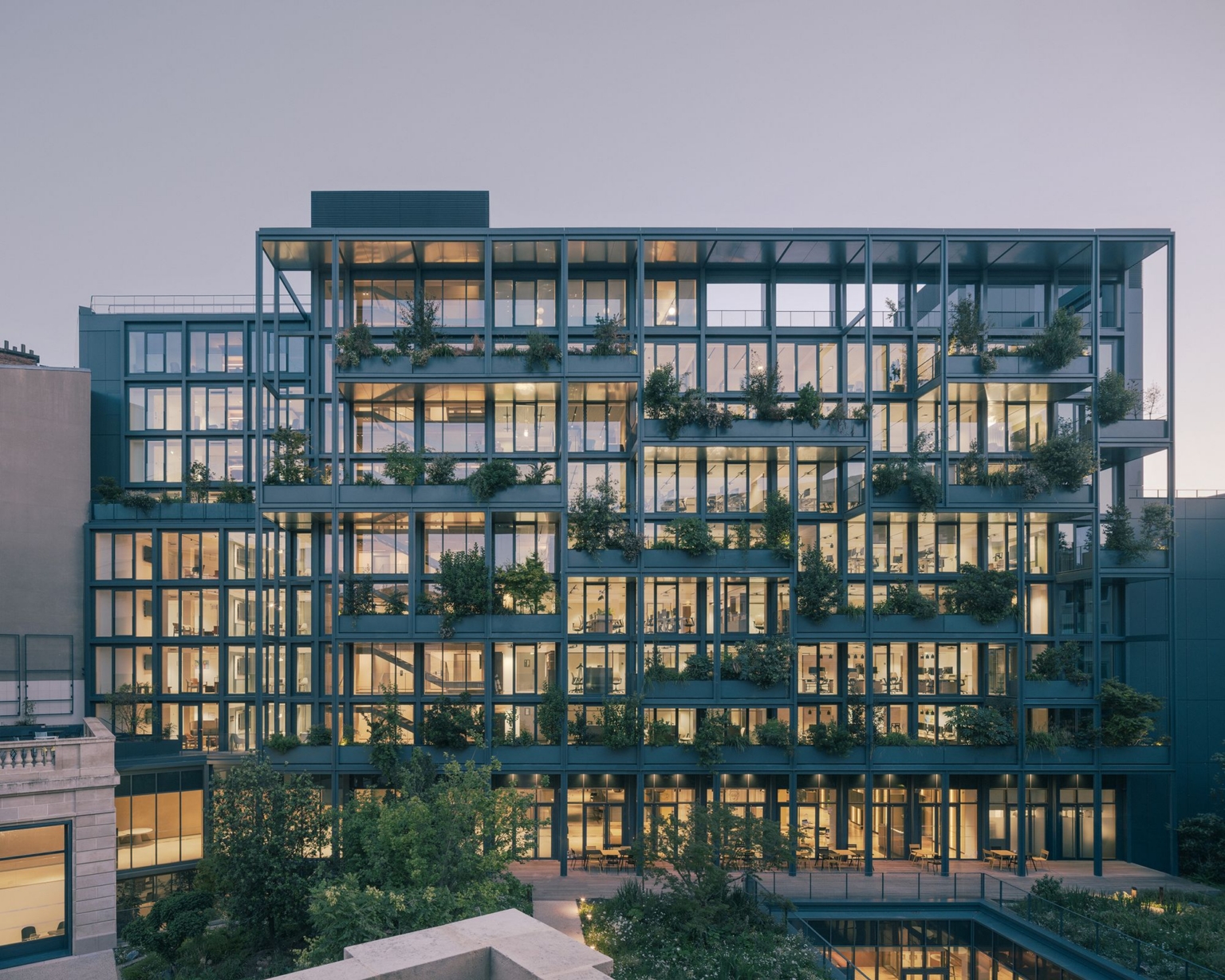 The AXA Group’s Global Headquarters - Paris | Office Snapshots