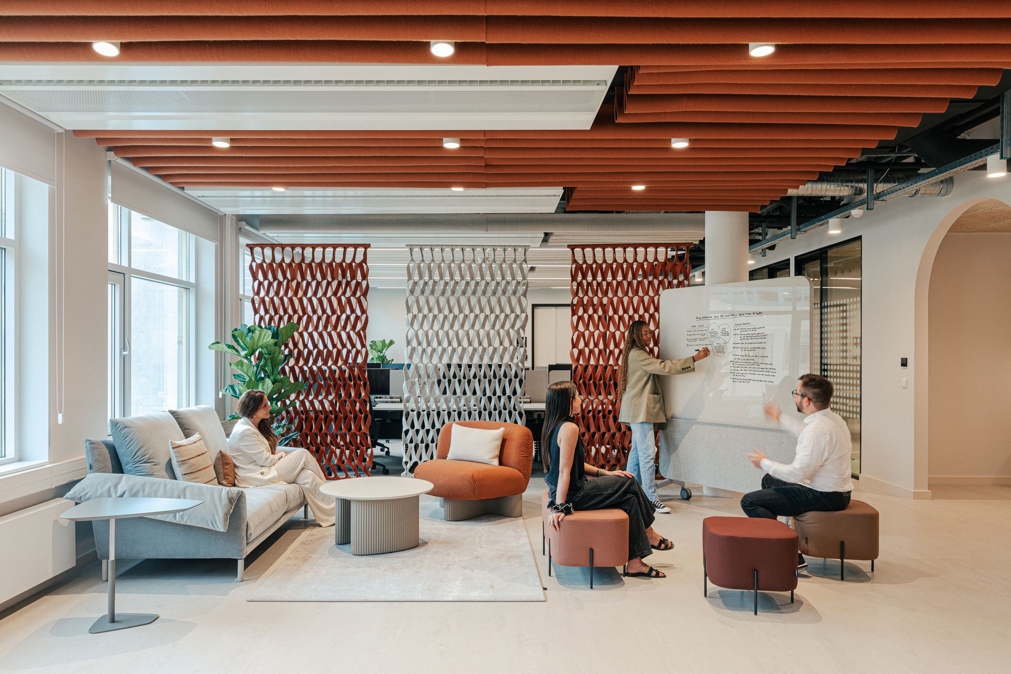 Mastercard Offices - Budapest | Office Snapshots